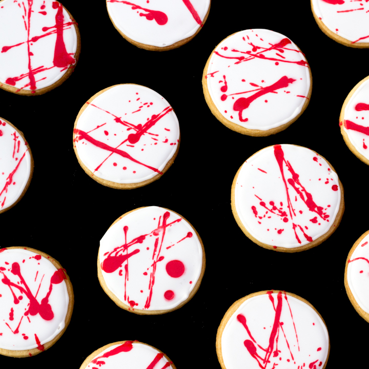 Blood Spatter Halloween Cookies - Printable Recipe - Kitchen Mason