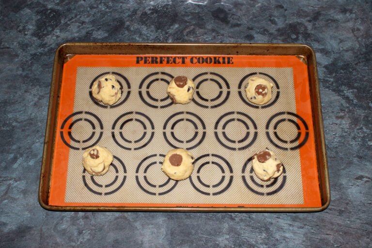 Easy Peasy Rolo Cookies! | Kitchen Mason