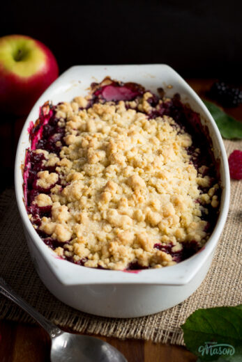 Apple Berry Summer Fruit Crumble Recipe | Kitchen Mason