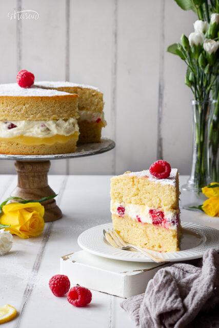Easy Lemon and Raspberry Cake