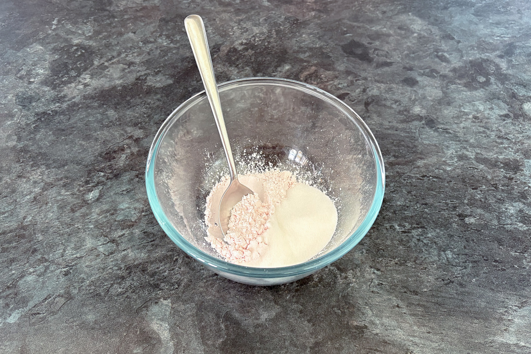 How to Make Nostalgic School Pink Custard